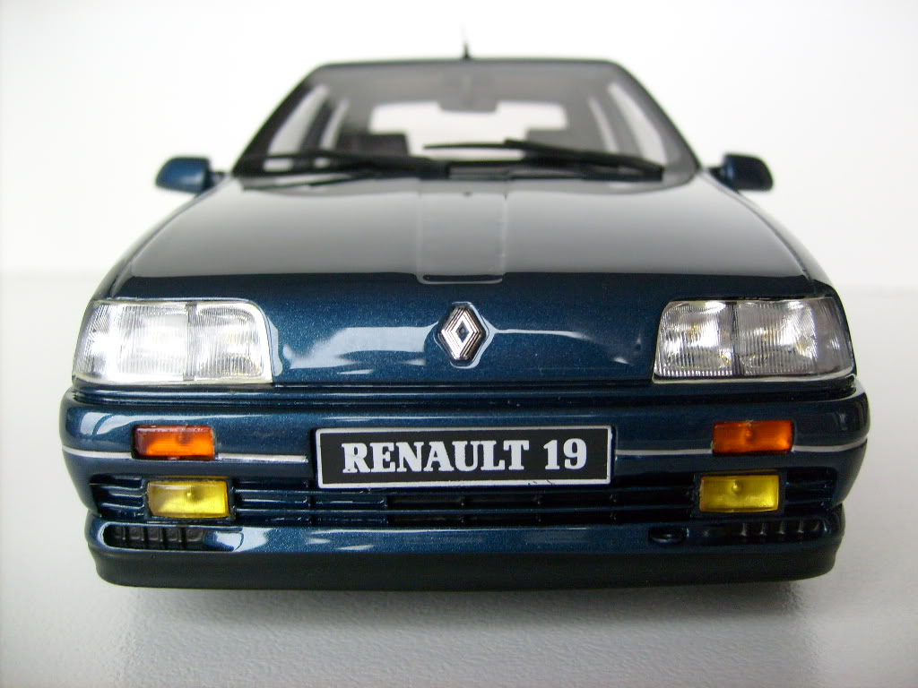 Renault 19 technical specifications and fuel economy